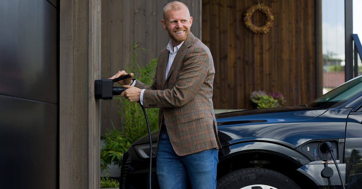 Annonsørinnhold: – Like enkelt å lade bilen som mobilen