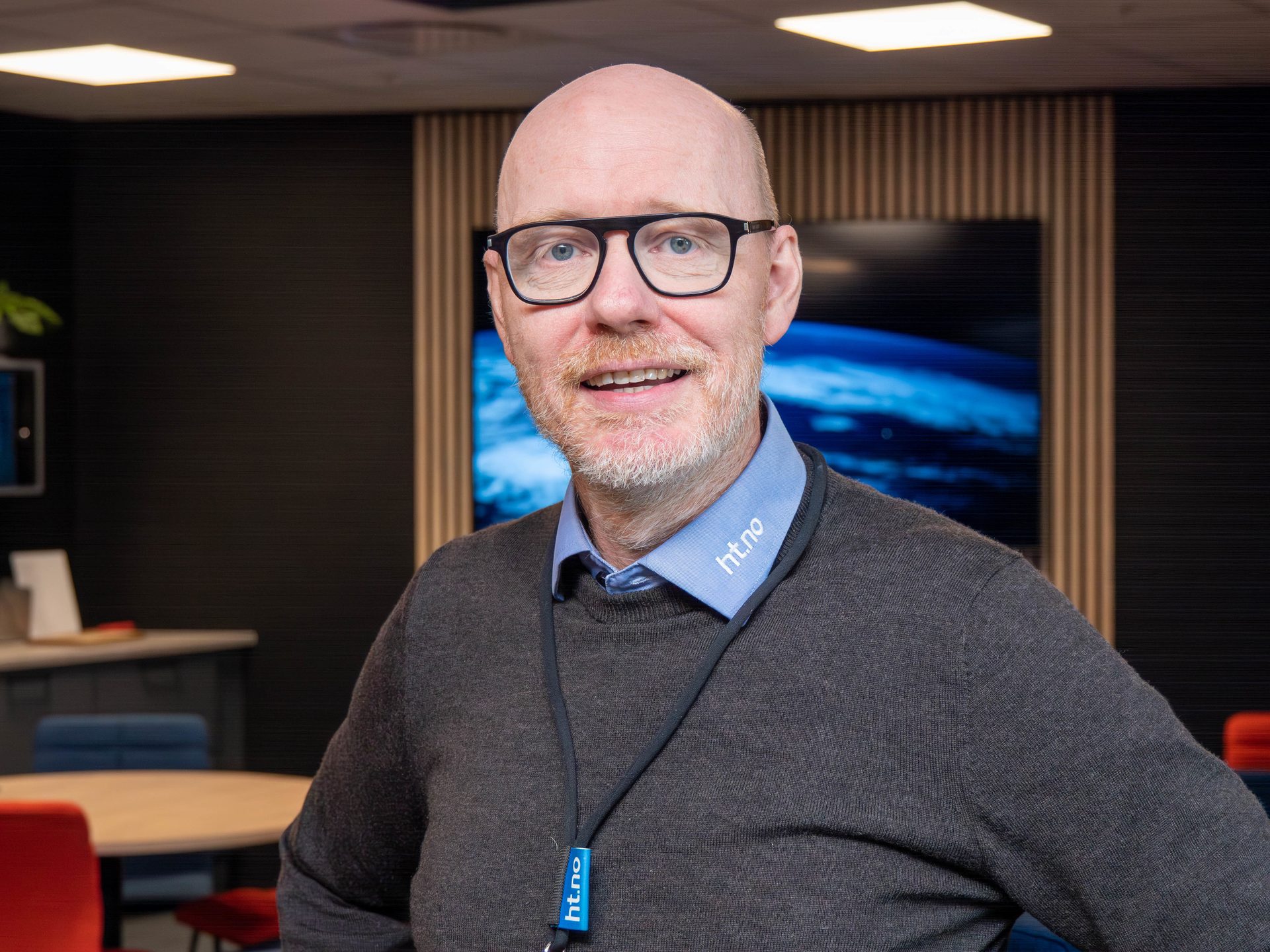 Annonsørinnhold: Lyst til å jobbe som journalist? Nå ønsker Eirik ...