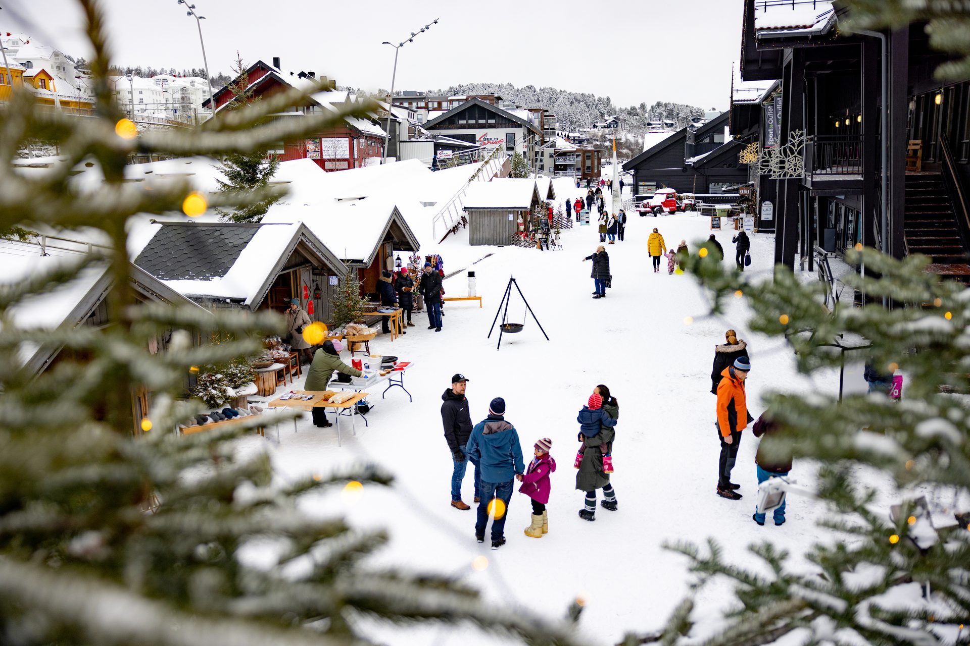 Annonsørinnhold: Bli med på vinterens koseligste helg - Sesongåpning på ...