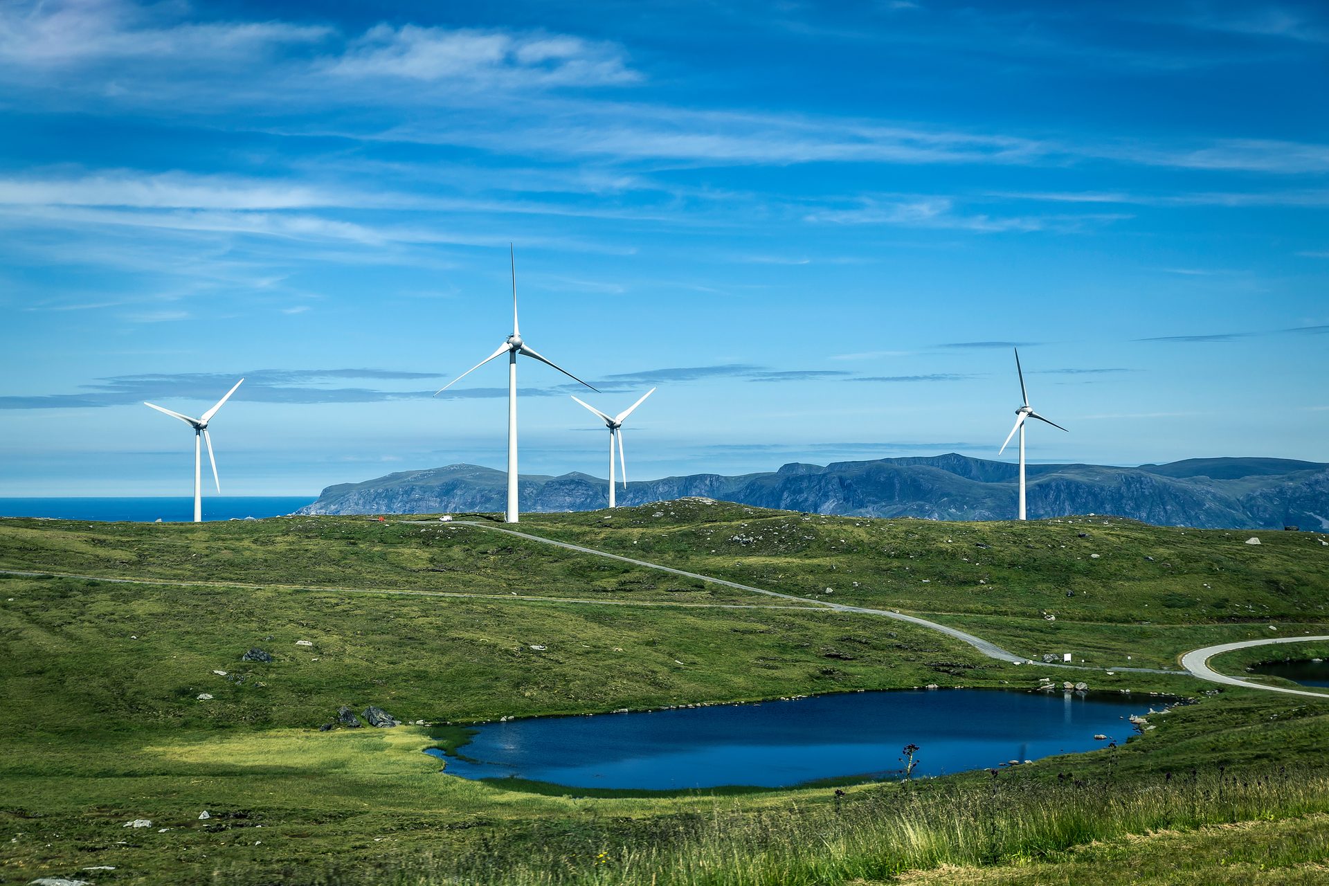 Annonsørinnhold: Derfor kommer vi ikke unna vindkraft