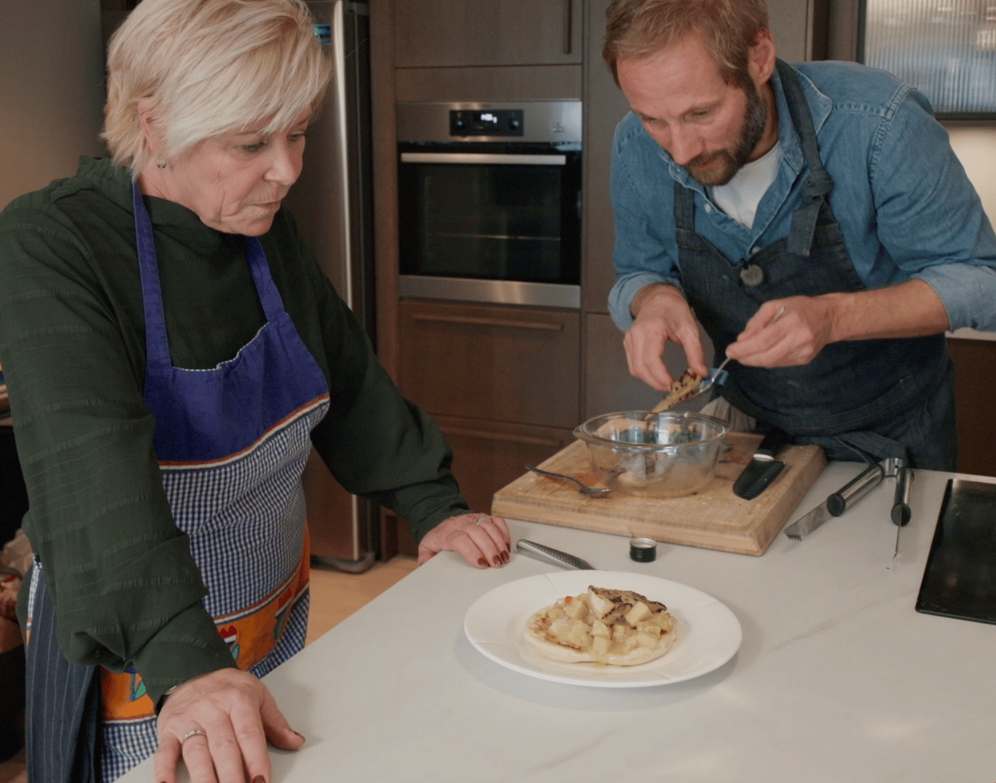 Kjartan rydder opp hjemme - på Viaplay 4. februar!